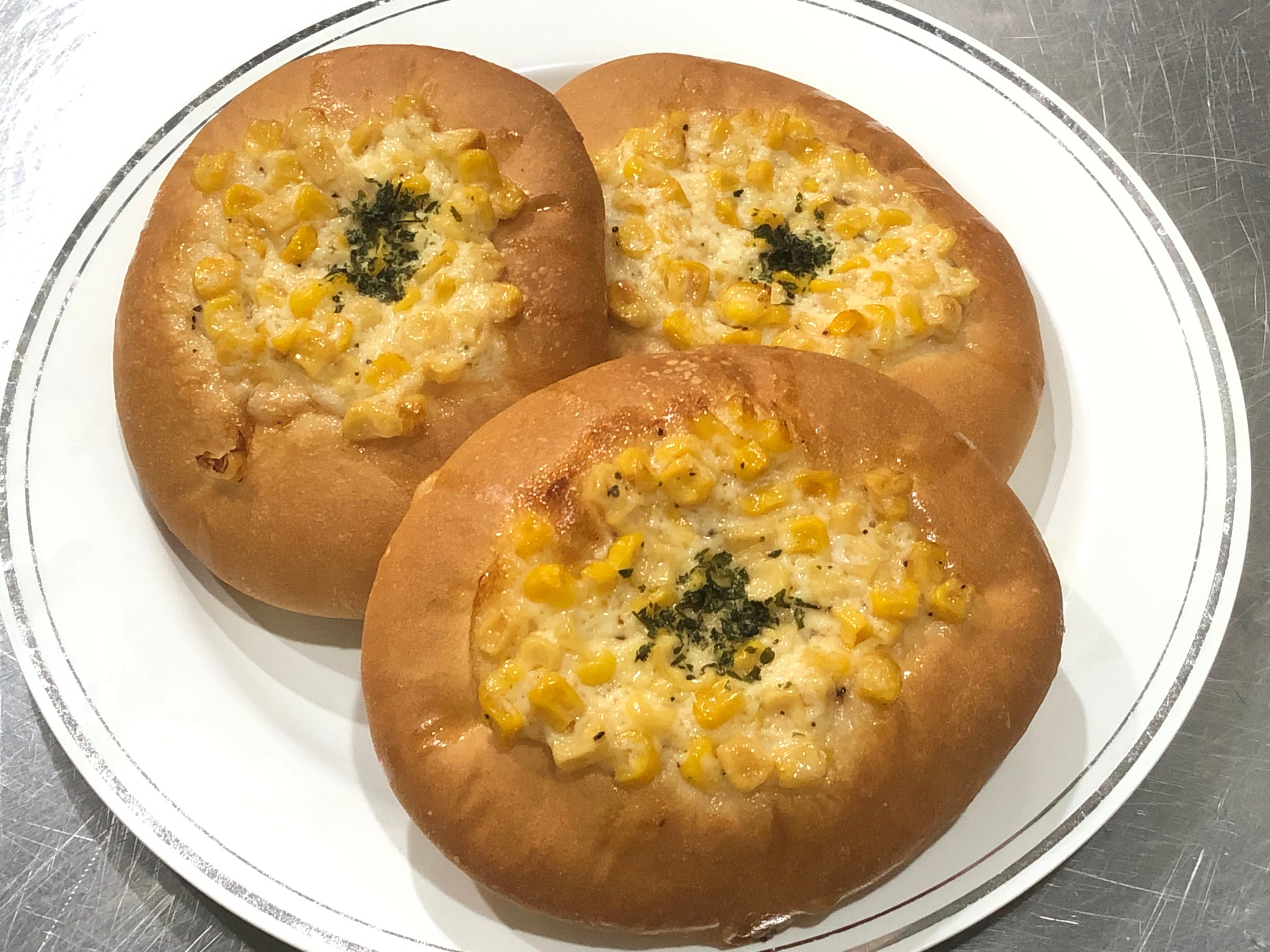 Corn Mayo Bun / コーンマヨパン | Kanadell Japanese Bakery